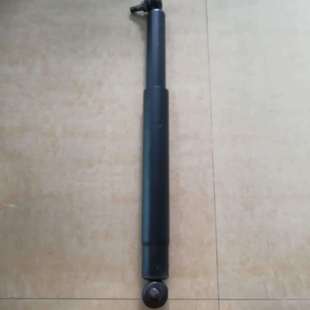 批发汽车零件助力器减震器减震器45700-69135用于考斯特1996-2020-阿里巴巴