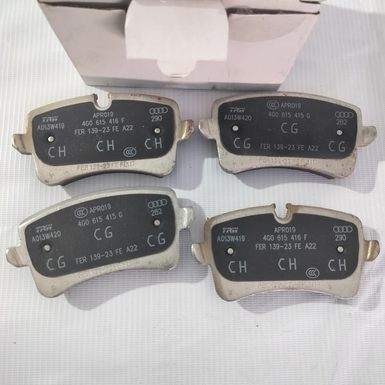 适用保时捷迈卡Macan9A769845100刹车片刹车片制动片制动皮-阿里巴巴