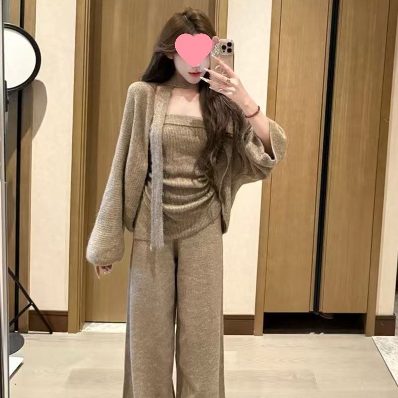 网红同款新款设计感气质短款针织开衫+不规则抹胸+拖地休闲裤套装-阿里巴巴