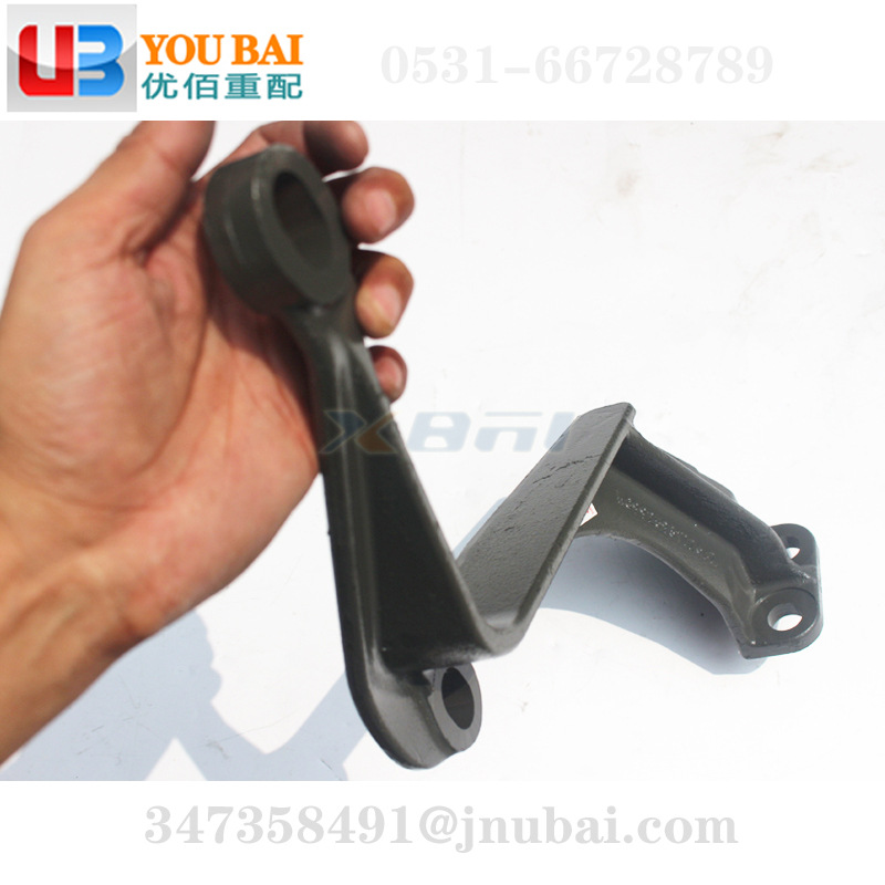 WG9925810002 重汽豪沃T7H尾灯汕德卡C7H后尾灯右-阿里巴巴