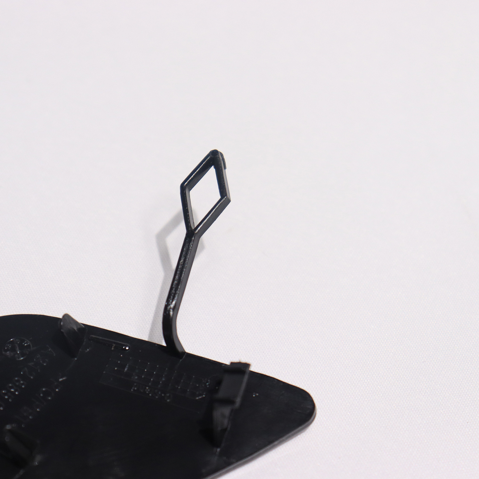 适用于奔驰E级W212 前饰盖板 拖车钩盖板 前杠拖车盖 A2128850126-阿里巴巴