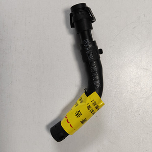 适用奔驰AB级GLA级E级水壶管废气管冷却液软管橡胶水管2702031682-阿里巴巴