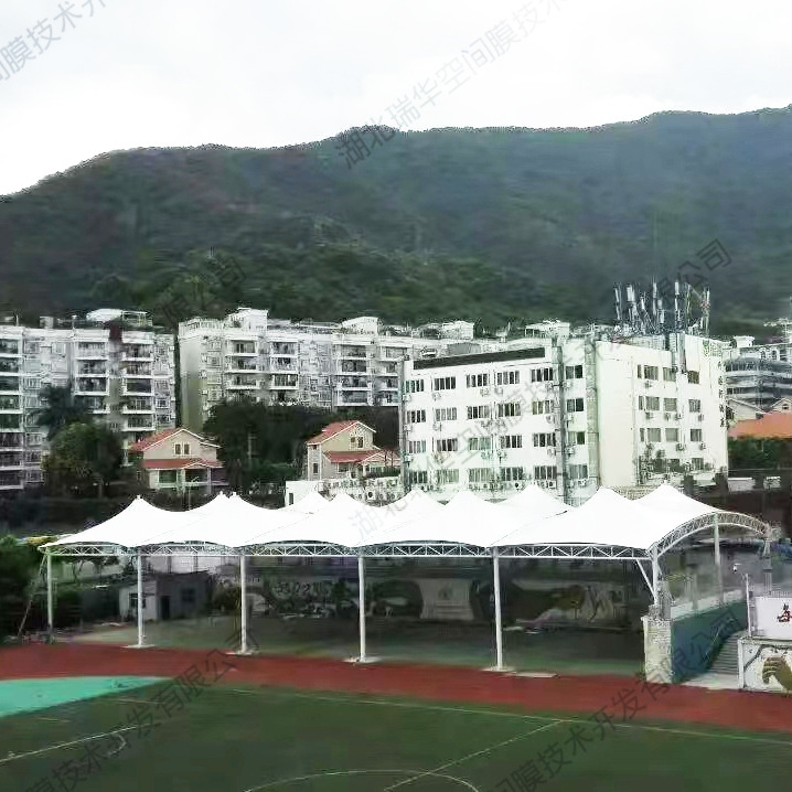 篮球场遮阳棚 膜结构网球场雨棚 游泳池足球场顶棚 看台工程定制-阿里巴巴