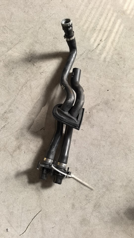 适用暖风水管 LR017363 LR019007* LR019007/LR017359-阿里巴巴