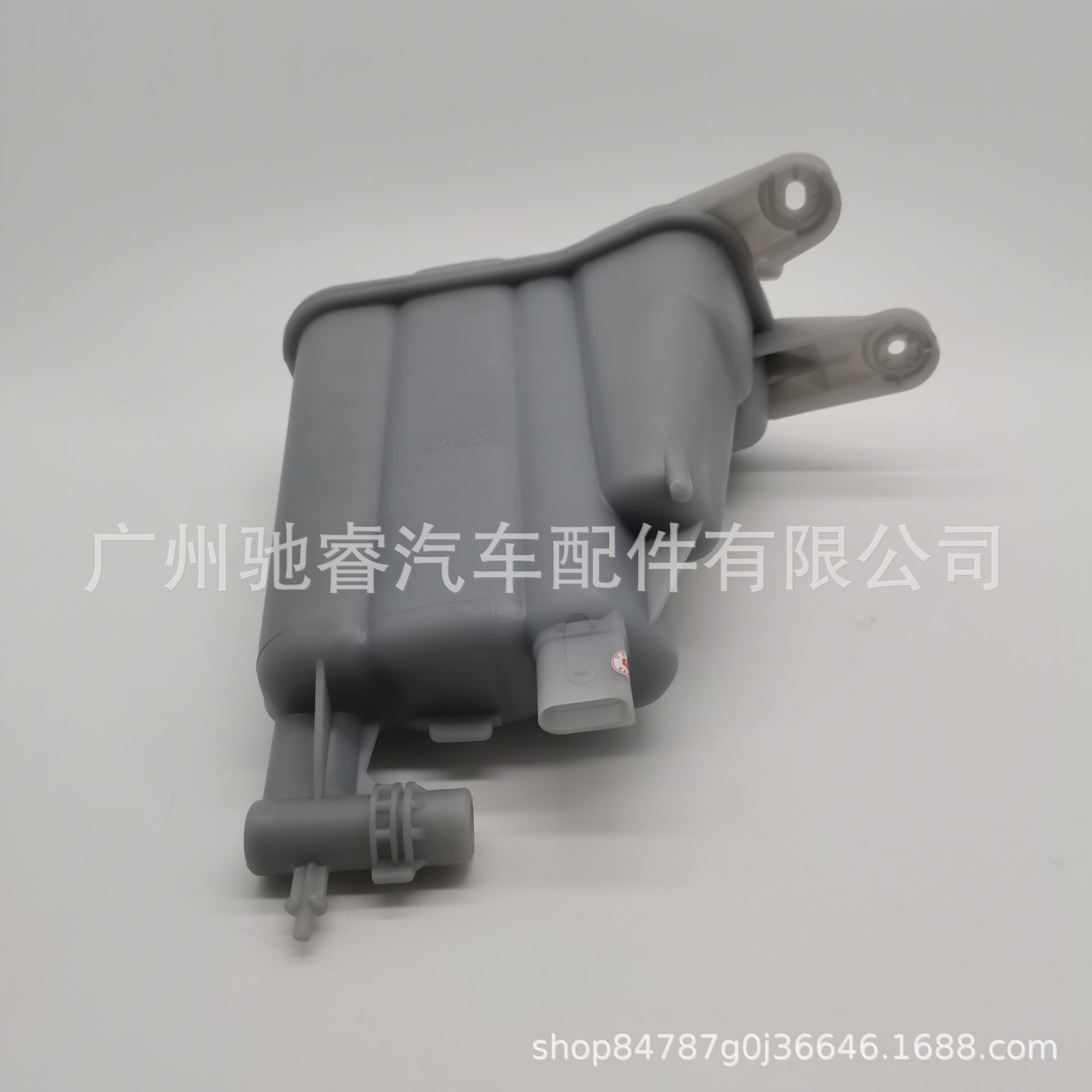 8K0121403Q适用于保时捷玛卡奥迪Q5副水壶冷却液膨胀箱8K0121403H-阿里巴巴