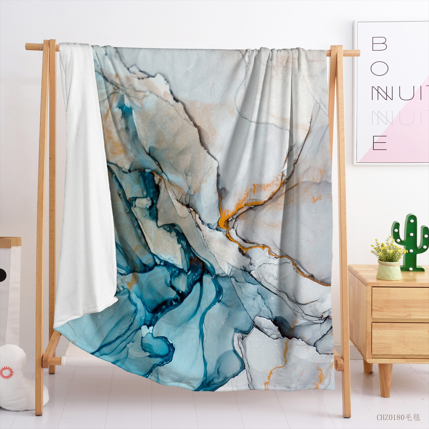 3D数码印花 3D数码印花法兰绒清新毛毯盖毯彩色晕染外贸专供采购价格、怎么样、行情市场-CCEE选品中心