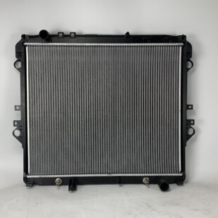 散热器厂家直销 适用于丰田散热器 16400-0L361水箱钎焊-阿里巴巴