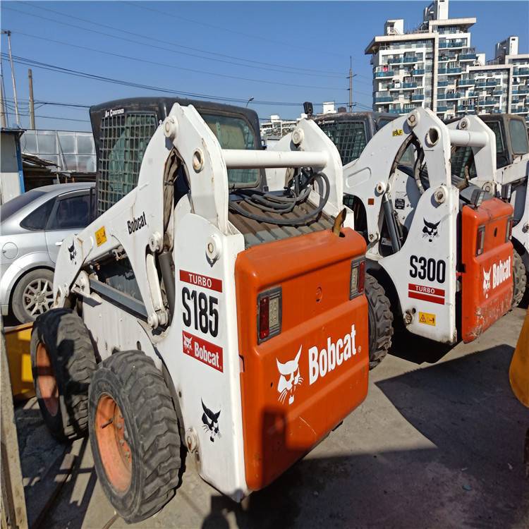 Sell bobcat S185 skid steer loader, Bobcat S300 skid steer milling ...