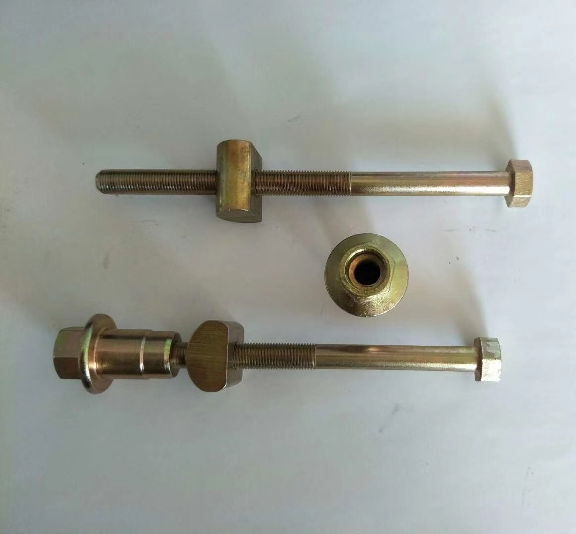 适用于丰田调整罗丝海狮HIACE扭力杆调整罗丝 90101-12159-阿里巴巴