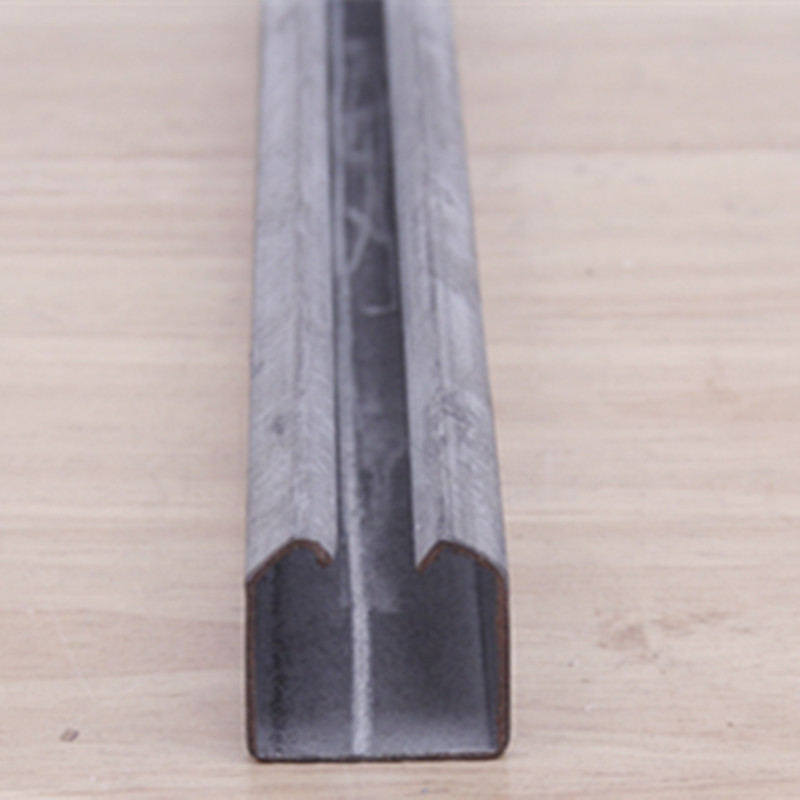 无锡厂家生产镀锌C型钢 不锈钢C型钢 C型导轨U型钢 交期短出货快-阿里巴巴