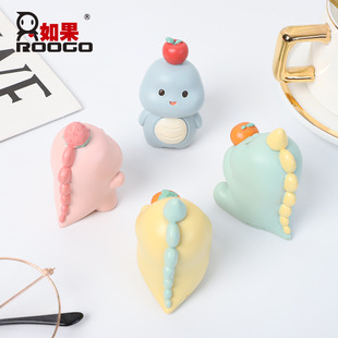 ROOGO可爱小恐龙电脑桌面解压树脂摆件办公室龙年公仔治愈装饰品-阿里巴巴