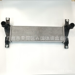 适用于福特ranger T6/T7 P5AT/P4AT 发动机中冷器AB39-9L440-BC-阿里巴巴