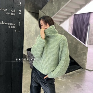 MADEINOST秋冬女装批发复古慵懒风高领套头连袖羊毛毛衣宽松上衣-阿里巴巴