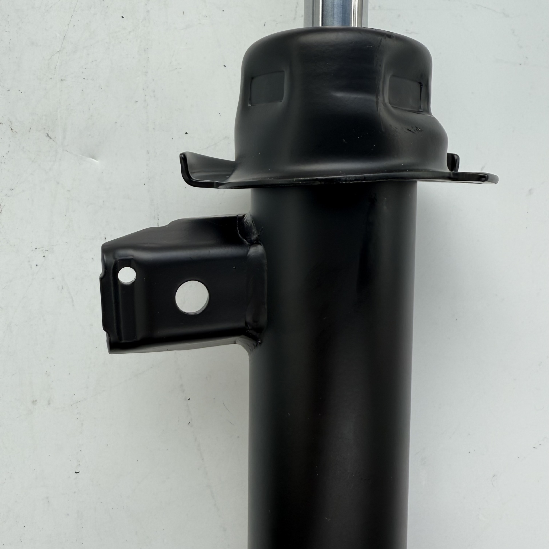 适用于宝马X1E84四驱普通前机车型减震器31316851335/31316851336-阿里巴巴