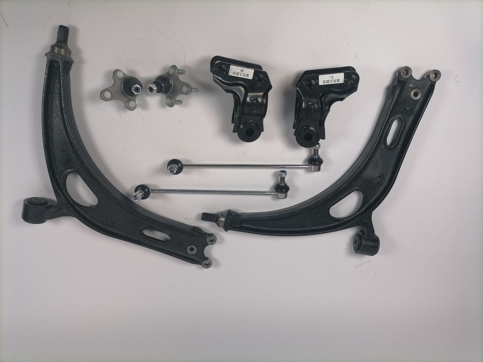 适用于大众 途昂 R3QF 407 366悬挂球头下球头控制臂摆臂球头-阿里巴巴