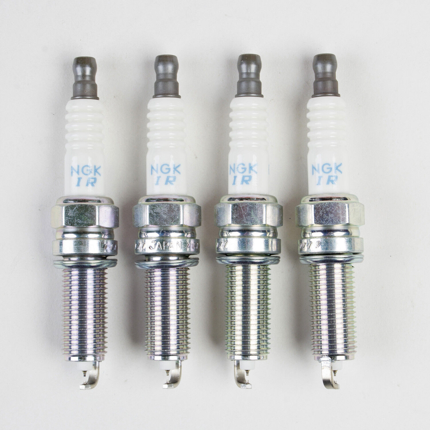 18851-11070适用于现代起亚火花塞索兰托 K9捷恩斯 索九DILKR7A11-阿里巴巴