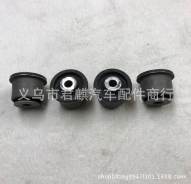 适用于吉普Jeep大切诺基WK摆臂胶套 上摆臂胶套68046195AF-阿里巴巴