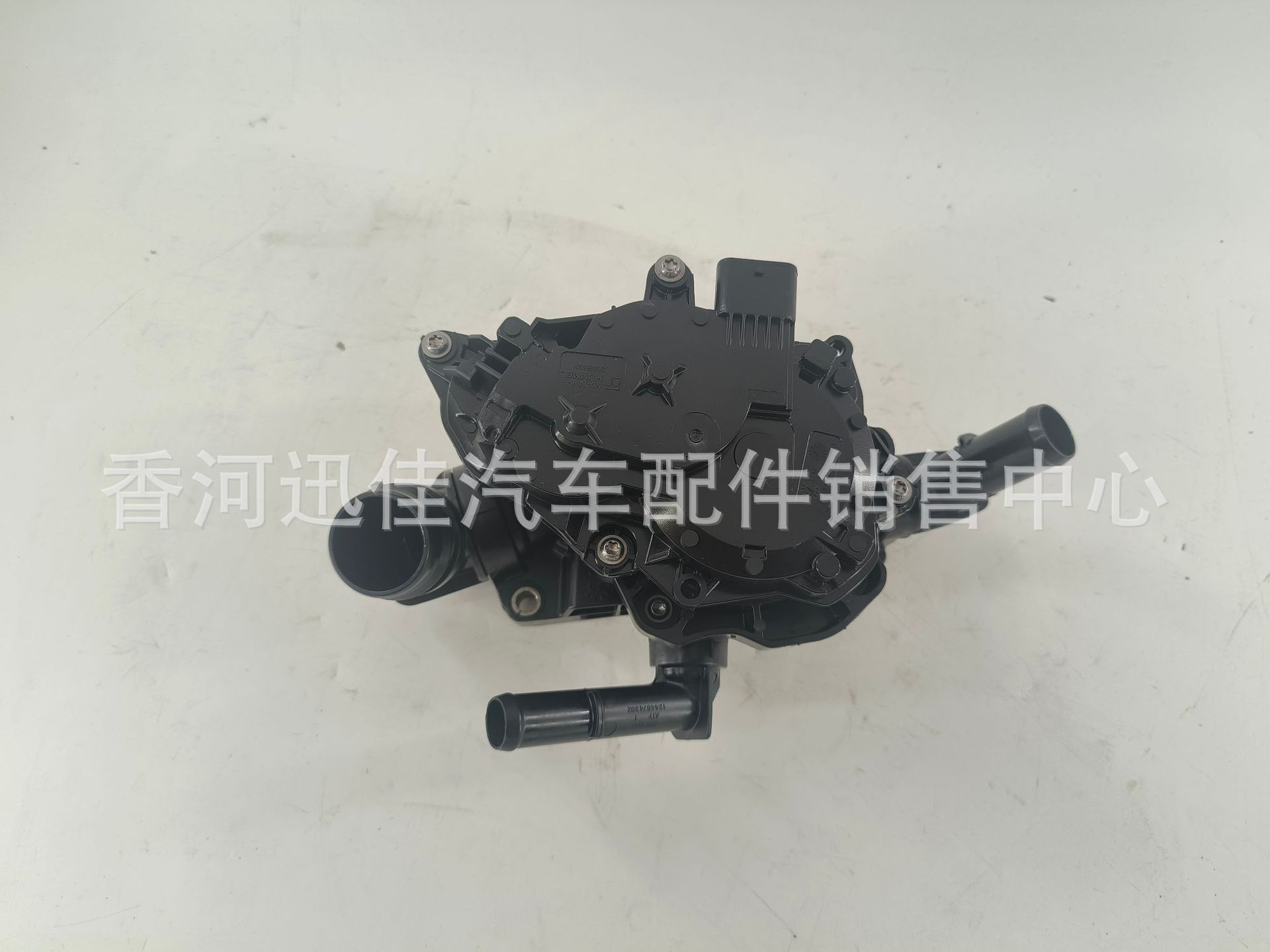 25600-2J100适用IX35节温器底座电子节温器总成256002J100-阿里巴巴