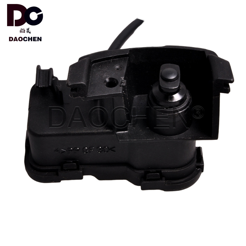适用大众帕萨特途观斯柯达油箱电机闭锁器 5C6810773H 56D810773C-阿里巴巴
