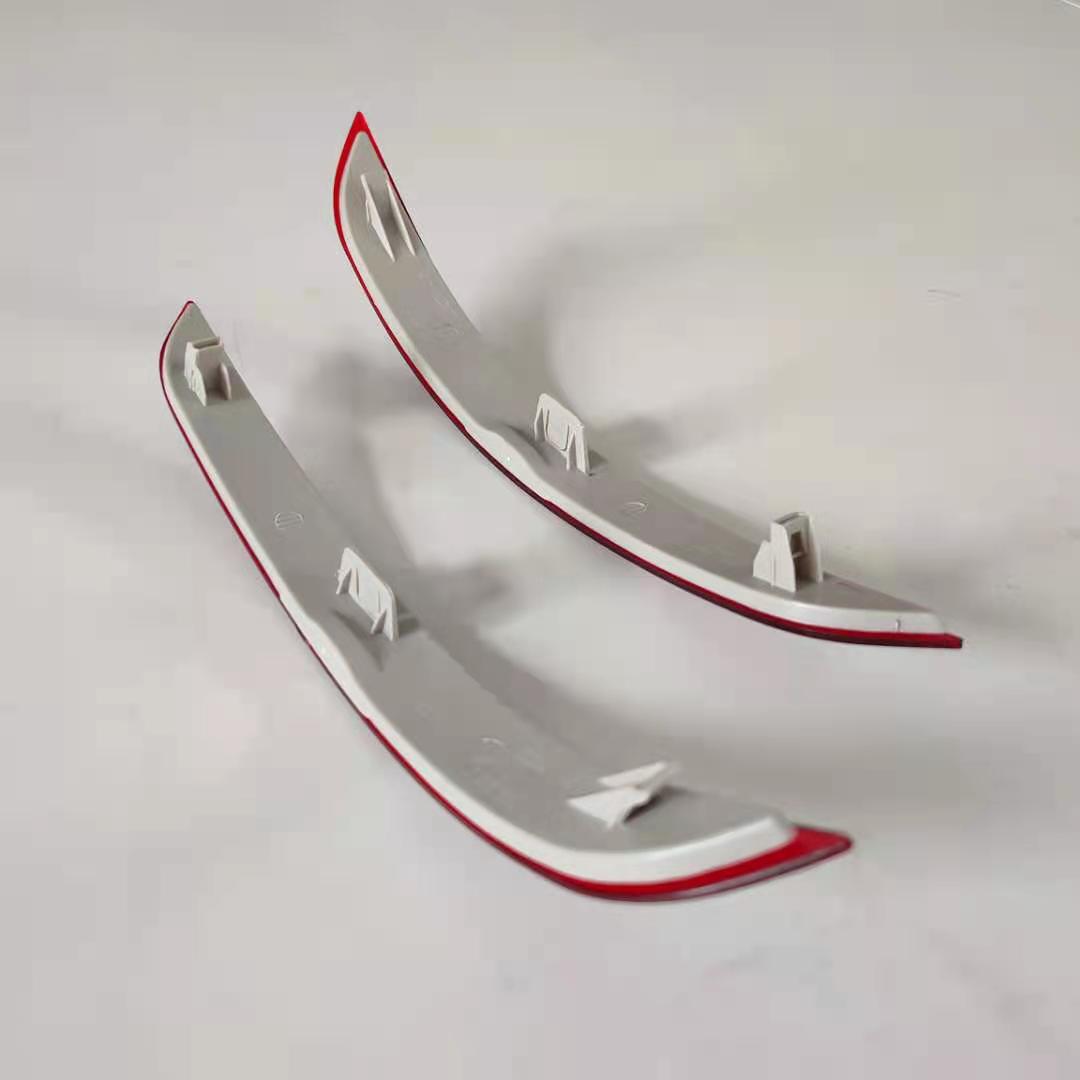 红色反光器 警示灯 适用于宝马X5F15 63147290091 63147290092-阿里巴巴