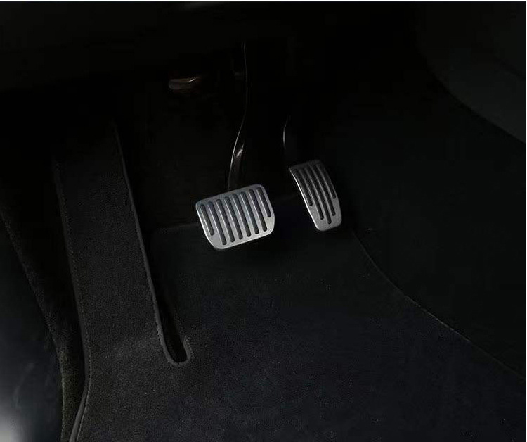 适用特斯拉焕新款modelY3铝合金防打滑汽车油门刹车踏板 休息踏板-阿里巴巴