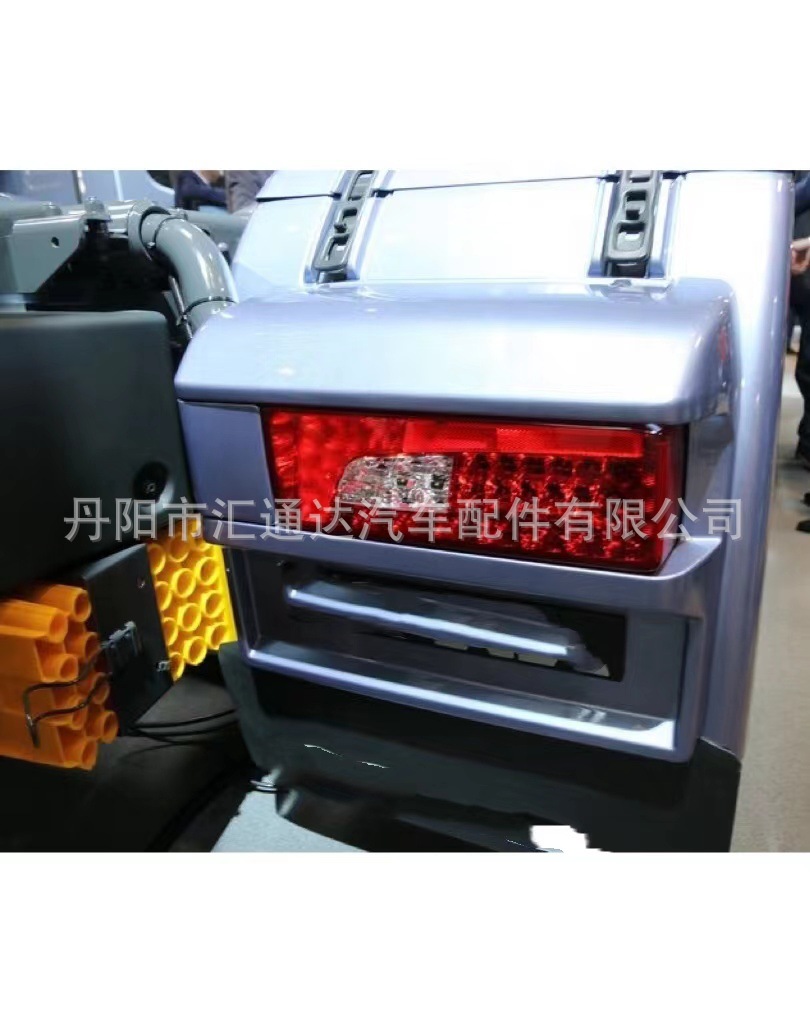 高质量斯堪尼亚LED尾灯 2241860 2380955 带蜂鸣器 卡车尾灯 直销-阿里巴巴