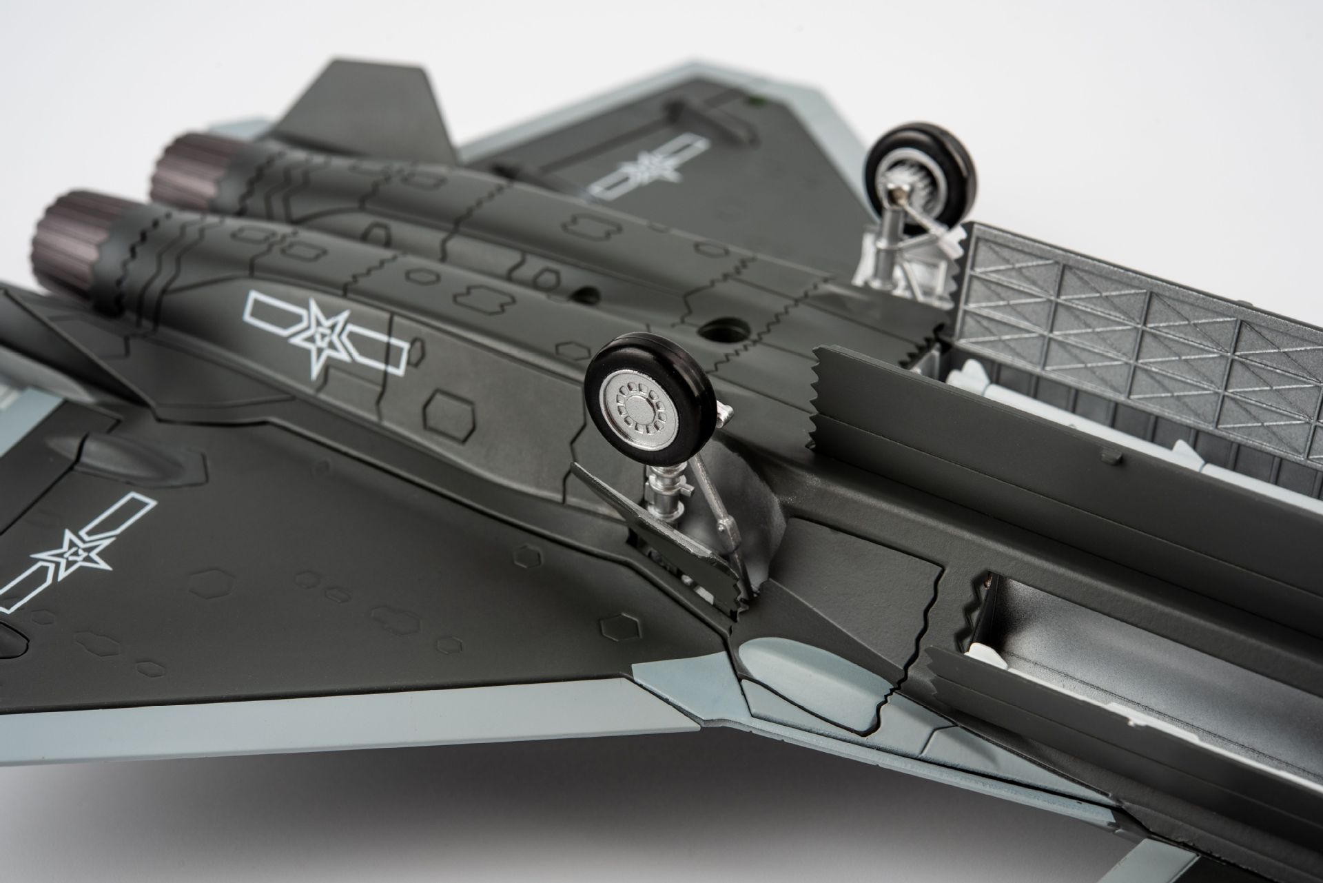 歼20模型 j20隐形战斗机合金模型仿真军事航模摆件 1:60 36厘米-阿里巴巴