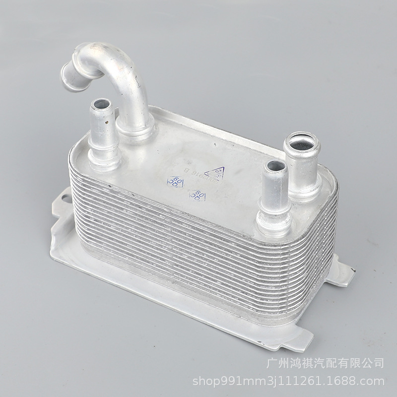 LR002916/6G917A095AD/30792231适用路虎机油冷却器散热器油冷器-阿里巴巴