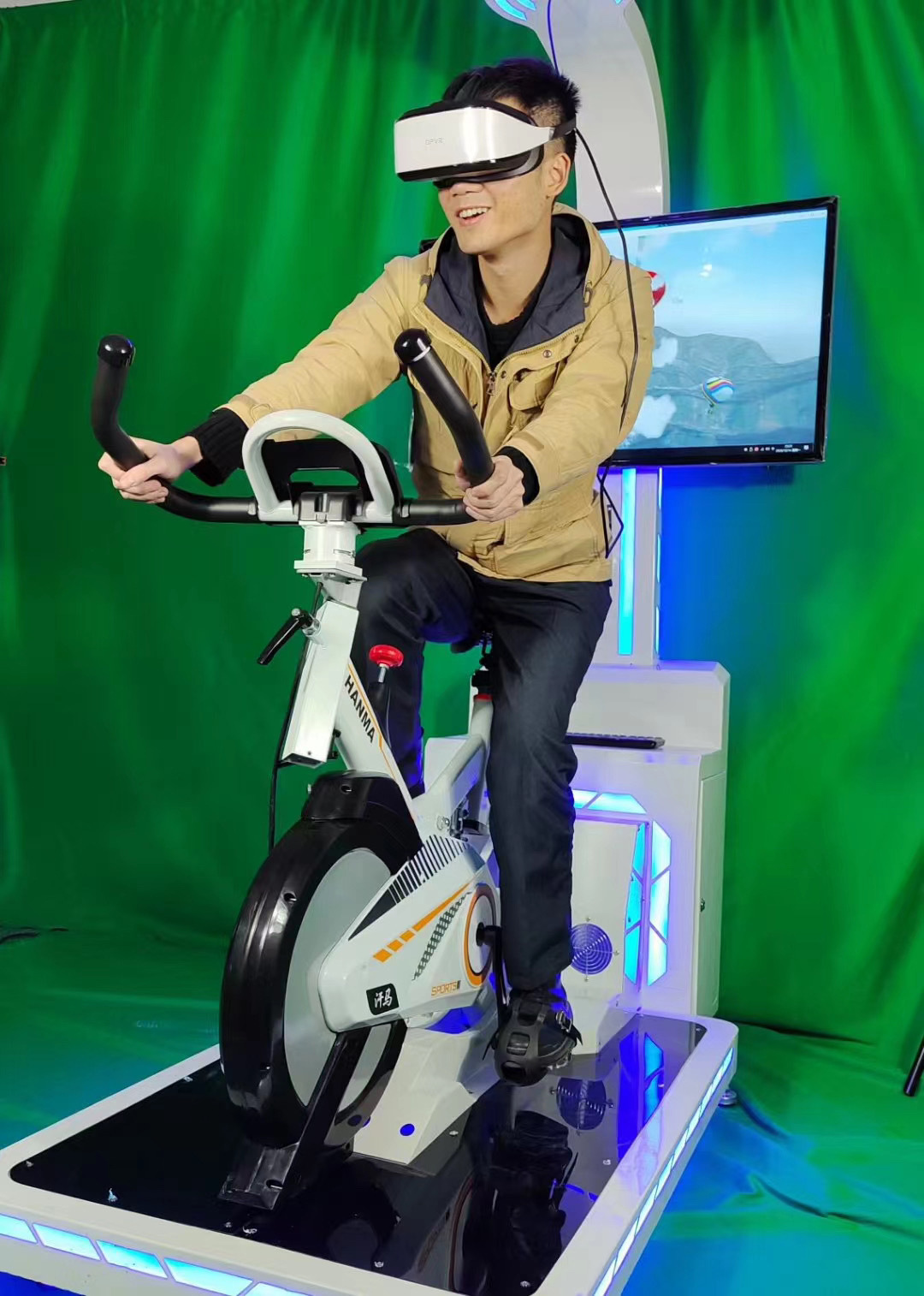 VR自行车虚拟现实骑行安全体验馆动感VR心理单车大型设备健身娱乐-阿里巴巴