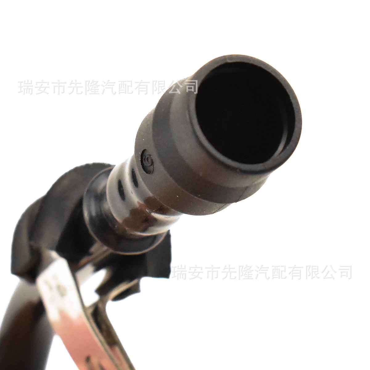 06J133781CE 跨境汽车配件 活性碳管电磁阀软管 适用大众奥迪-阿里巴巴