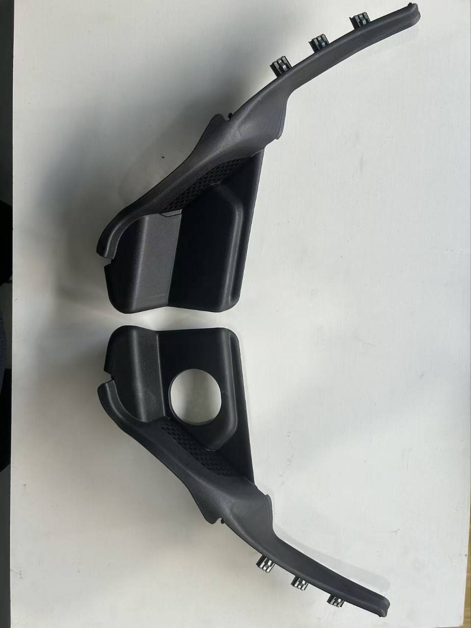 适用于吉普16-22款大切诺基左侧导流板饰板 55112951AC-阿里巴巴