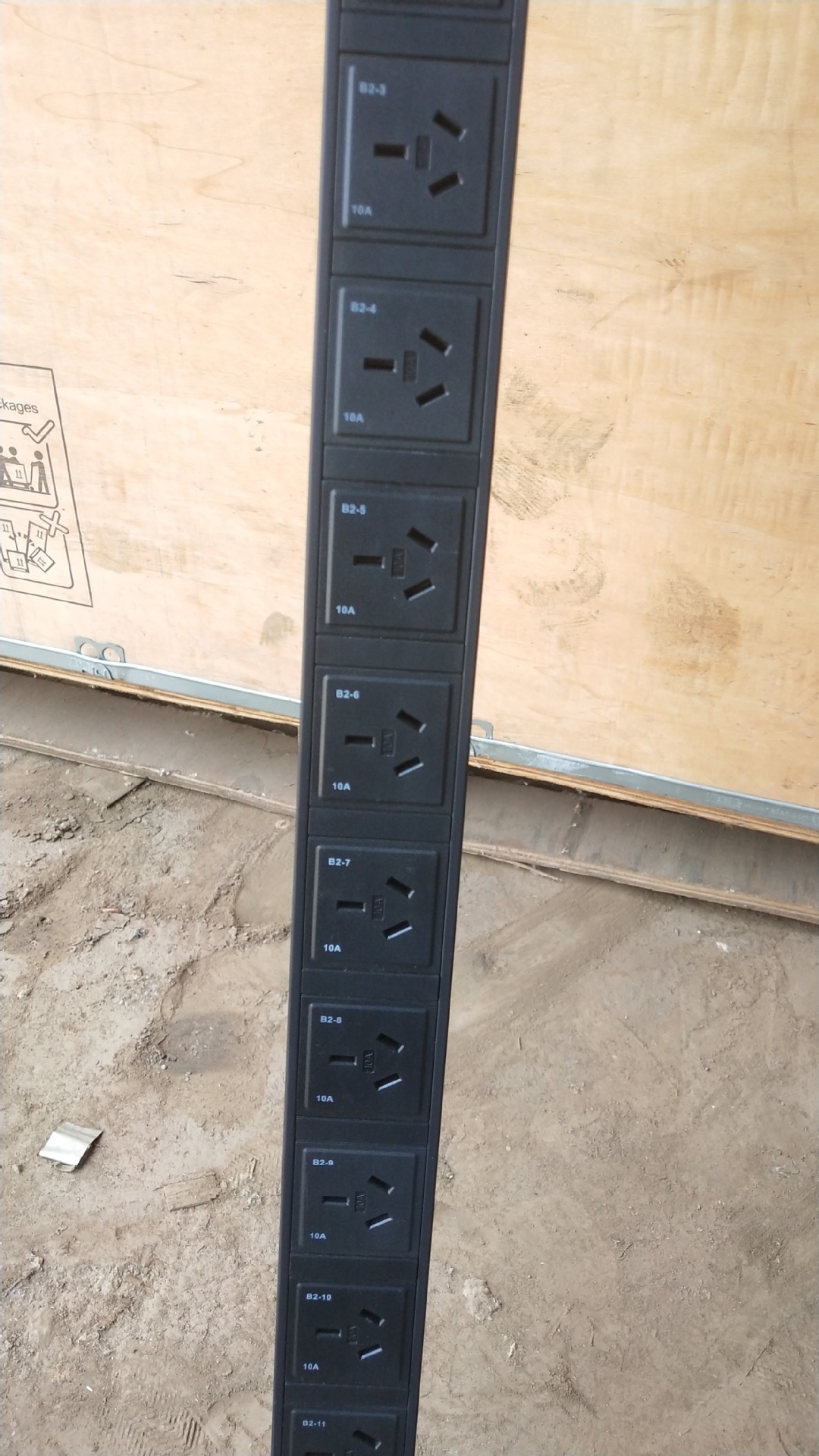 PDU2000-32-1PH-20/4-B10电源分配 配电排 24位 国标 全高-阿里巴巴