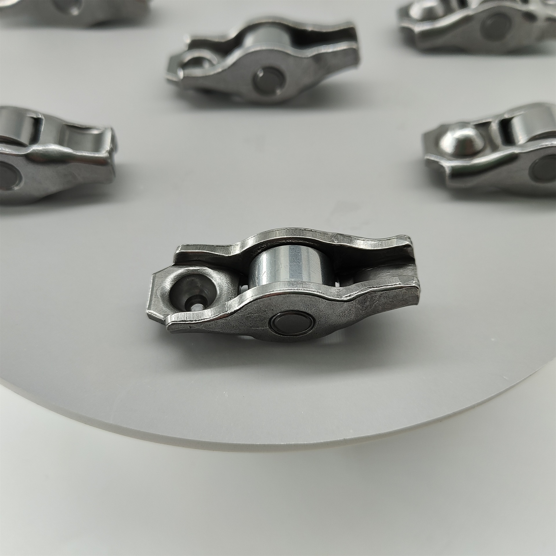 摇臂*12和气门挺杆*12 适用克莱斯勒道奇OE:5184332AA,5184296AH-阿里巴巴