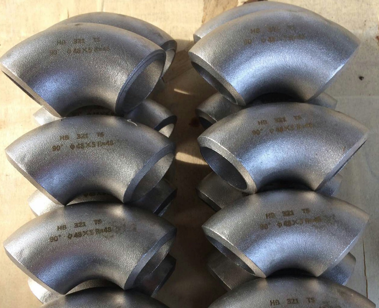 厂家直供SA-234Gr.WPB SA-403 CF415 WP316材质S90度长半径弯头-阿里巴巴