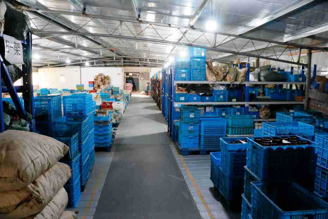 正时皮带张紧轮适用于欧宝萨宝OE：1340530配套品质质保8万公里-阿里巴巴