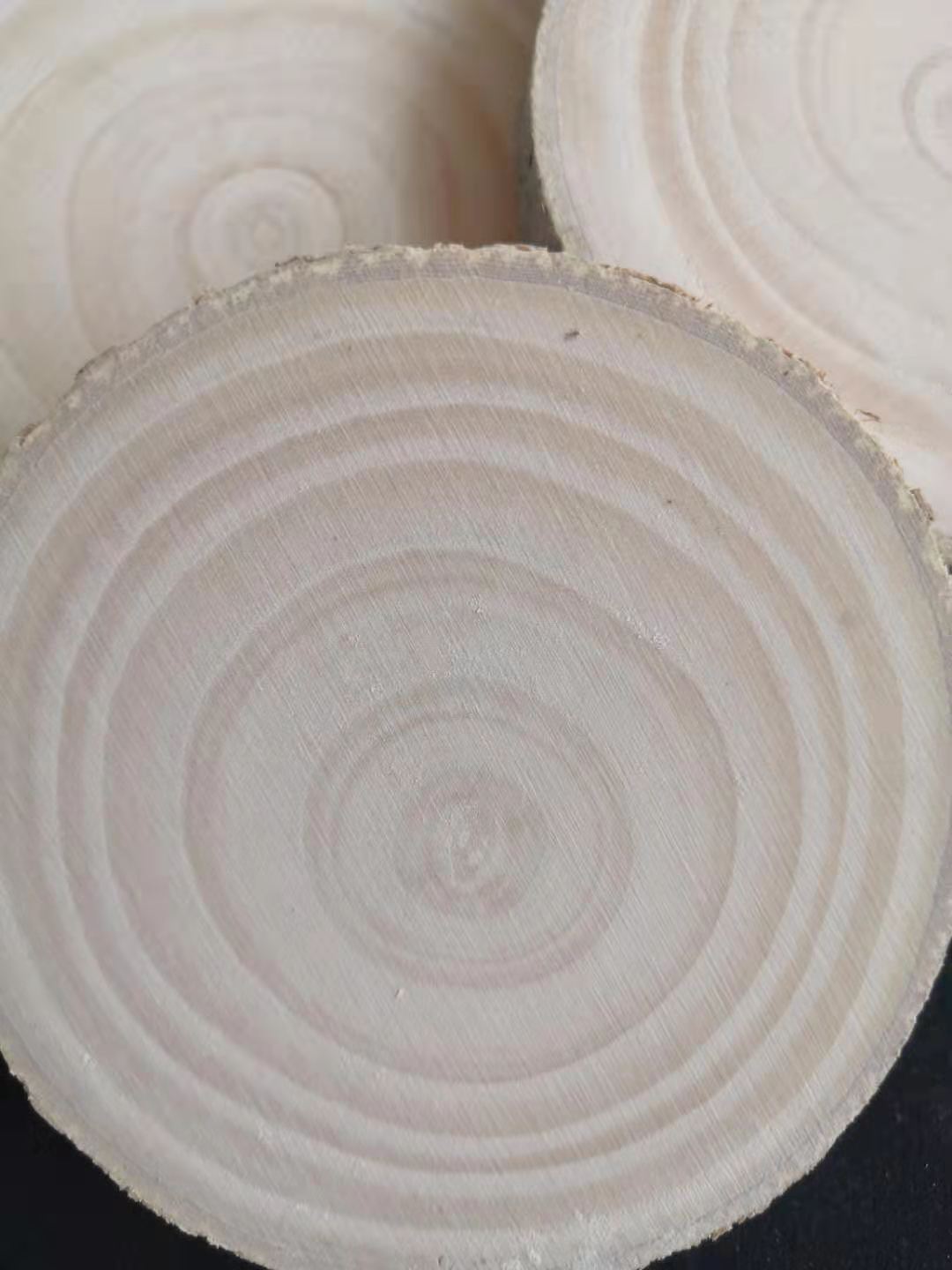 Wholesale growth rings, round wood chips, small wood blocks, solid wood ...
