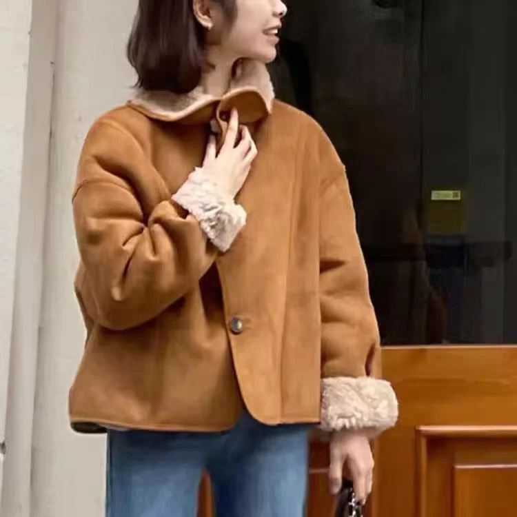 【限量特价】麂皮绒翻领羊羔毛单排扣短款外套颗粒绒环保皮草大衣-阿里巴巴