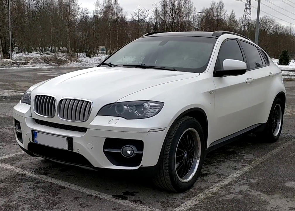 适用于2008-2010宝马BMW E71 X6前杠侧边反光片63147179991/2-阿里巴巴
