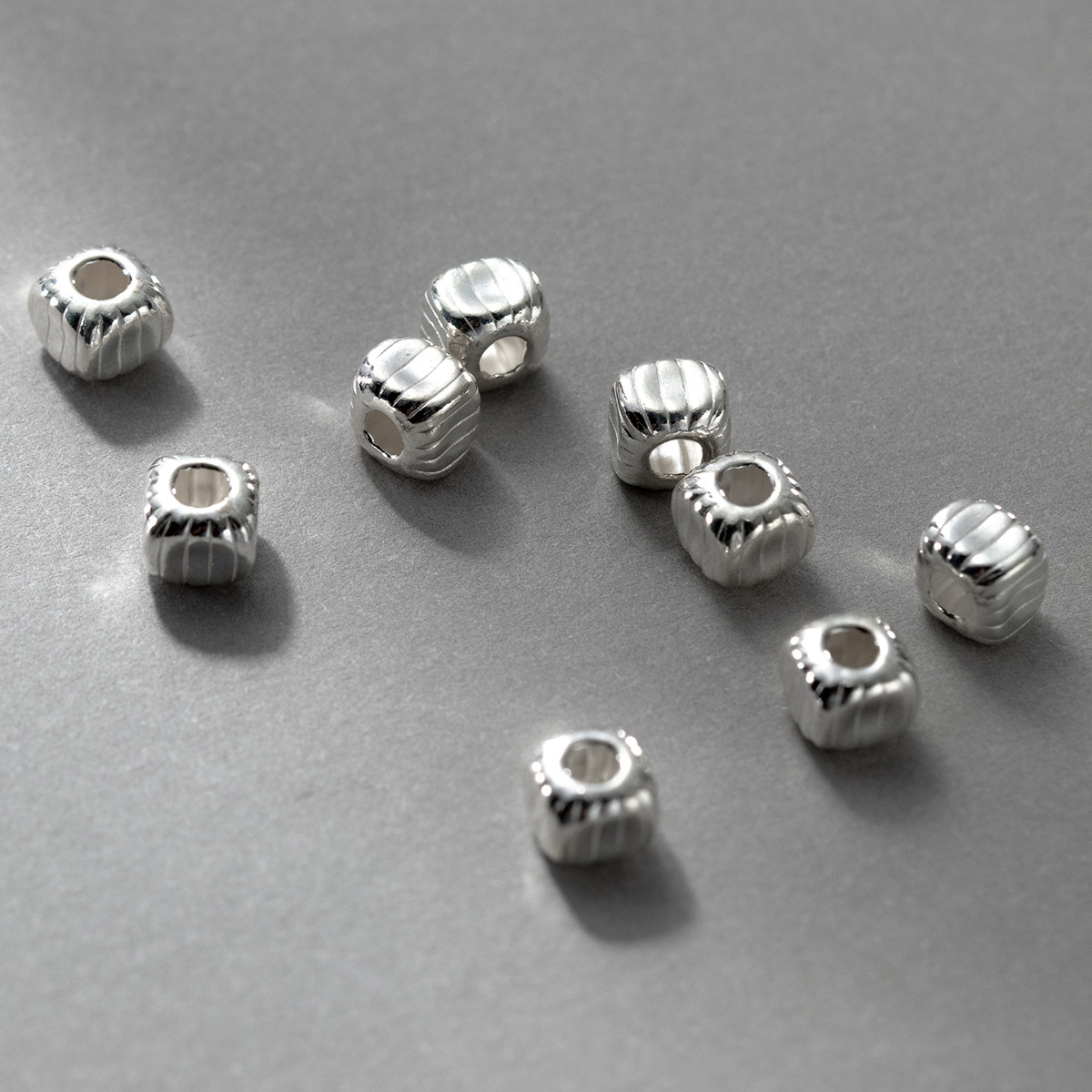 S925纯银5mm条纹方糖几何隔珠手串散珠手工DIY编绳材料配件S0505-阿里巴巴