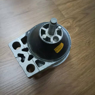 1102456 YS416038BA 适用于福特发动机支架 减震块 机脚胶-阿里巴巴