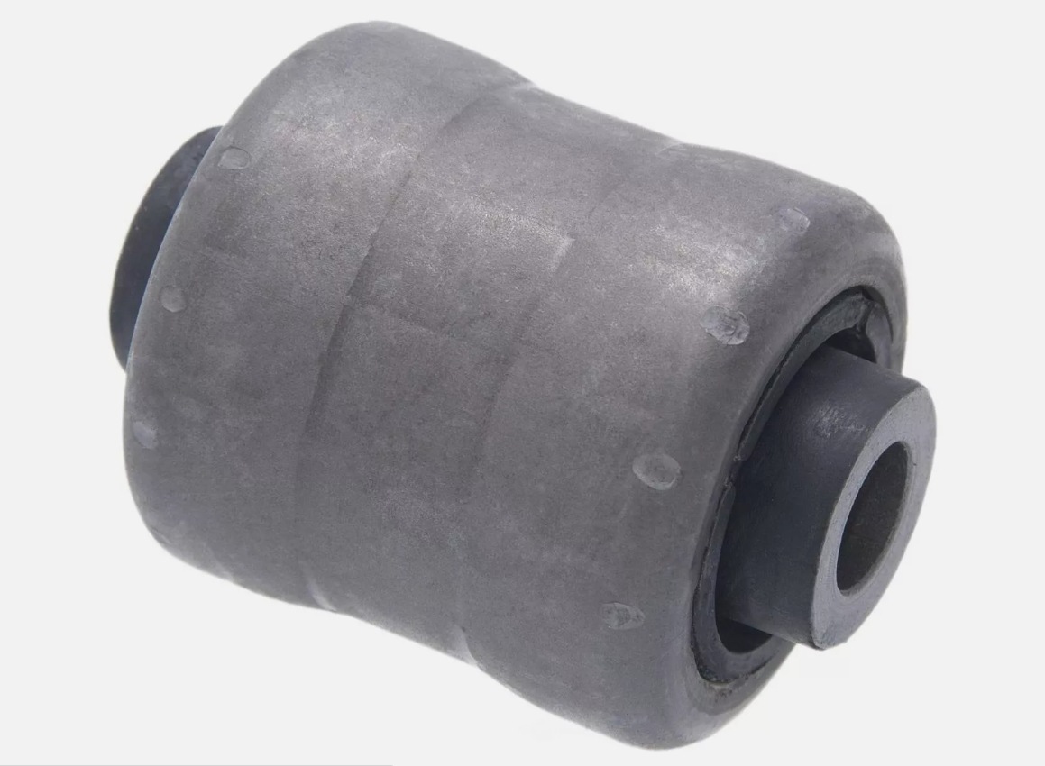 适用路虎揽胜后下摆臂衬套胶套RGX000070 RGX000071-阿里巴巴