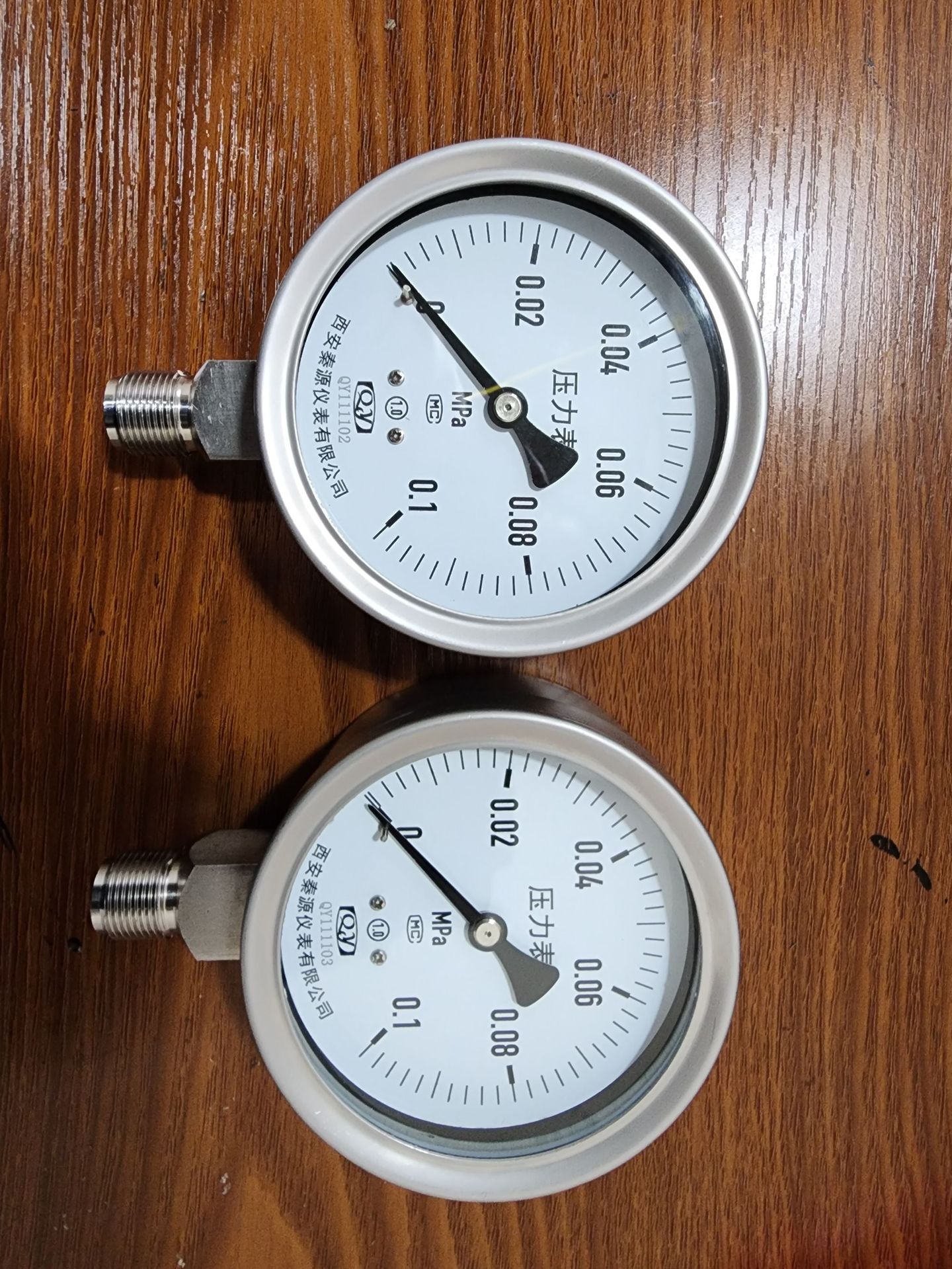 全不锈钢 压力表 耐震 Y-100BF 150mm-阿里巴巴