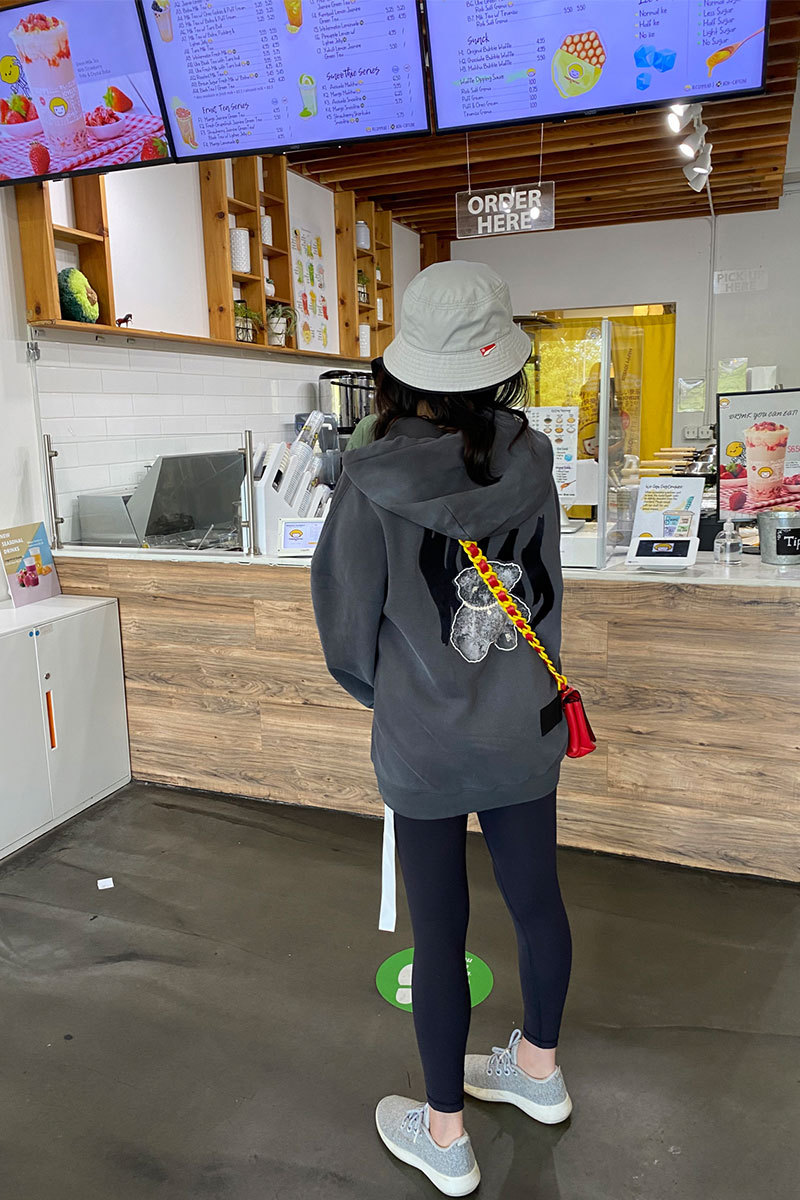 WE11韩版夜光小熊LOGO植绒反光印花WELL潮FOG连帽衫卫衣ZGPB-阿里巴巴