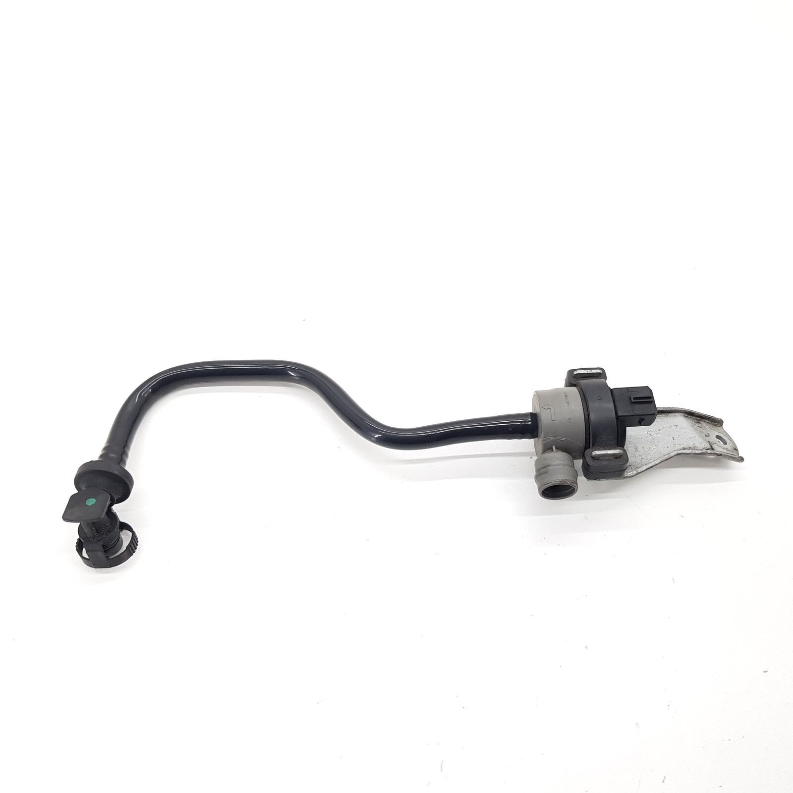 适用于宝马 F07 F10 F11 F12 油箱电磁阀 13907619297-阿里巴巴