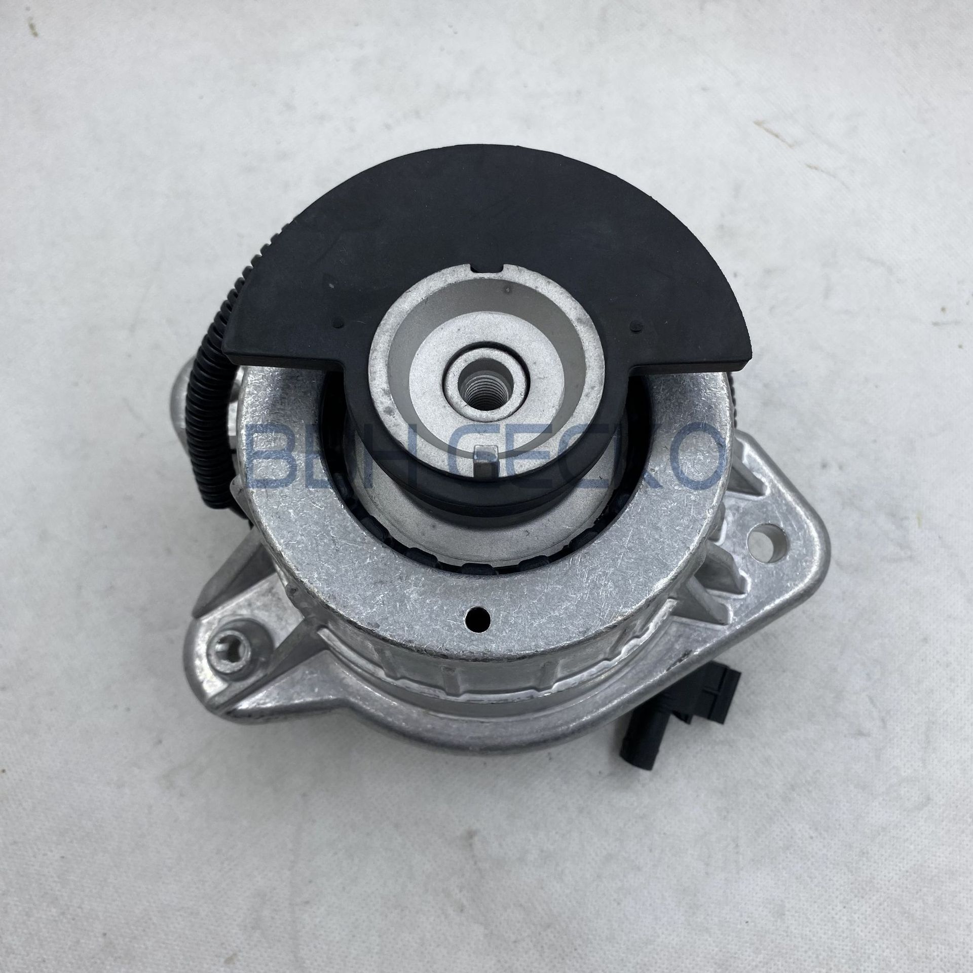 跨境热卖 适用于奔驰2222407517发动机支架现货供应，工厂直销-阿里巴巴