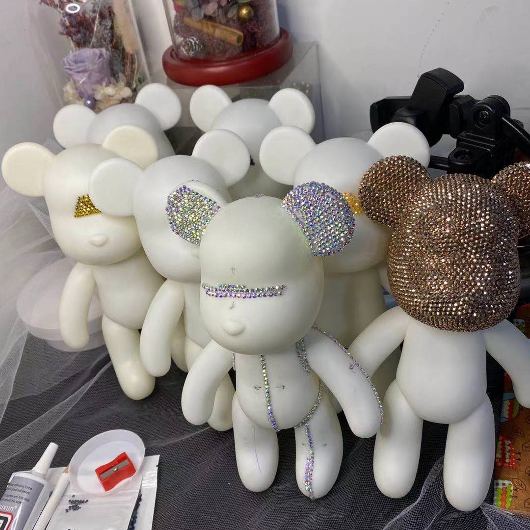 22CM手工DIY贴钻暴力熊胚抖音熊贴钻礼物材料包摆件搪胶贴钻白胚-阿里巴巴