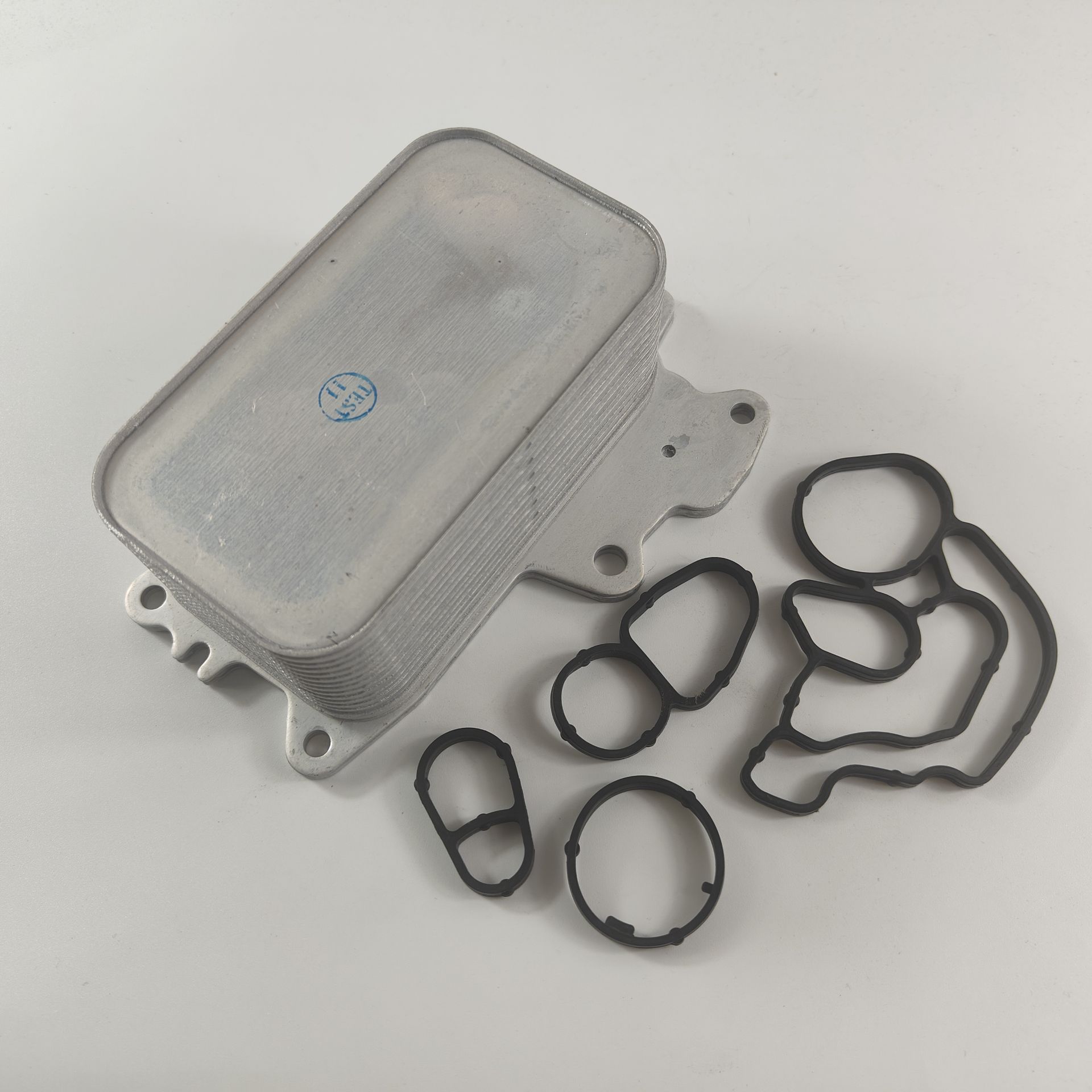 机油冷却器 散热器 55595793 55488257-阿里巴巴