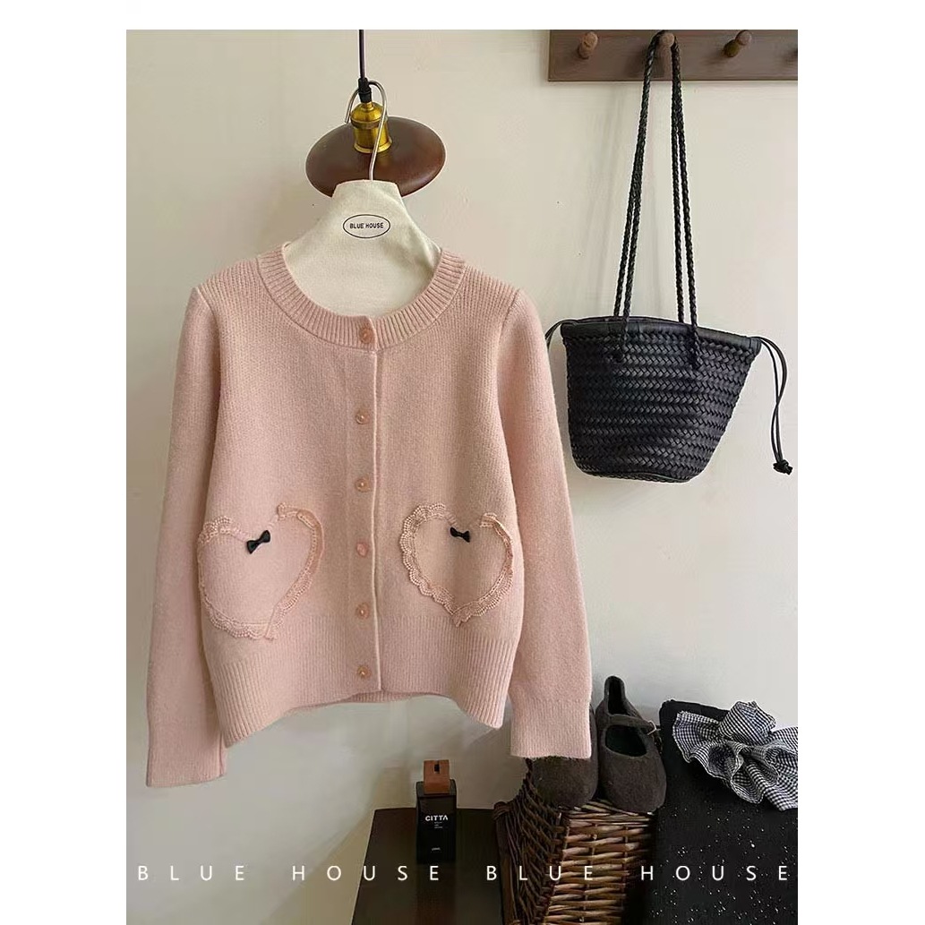 2025高级新款刺绣针织设计开衫外套圆领上衣慵懒短款纯色开衫毛衣-阿里巴巴