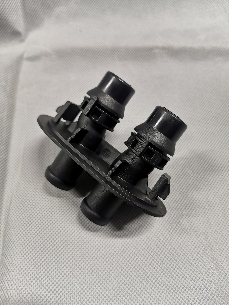 Q7A4A5A4LTT暖风水箱接头8K0122291A 8K0122293R 8K0 122 291 A-阿里巴巴