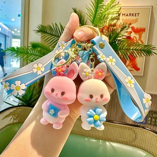 新款创意樱花兔钥匙扣可爱卡通兔子钥匙链男女包包挂件批发小礼品-阿里巴巴